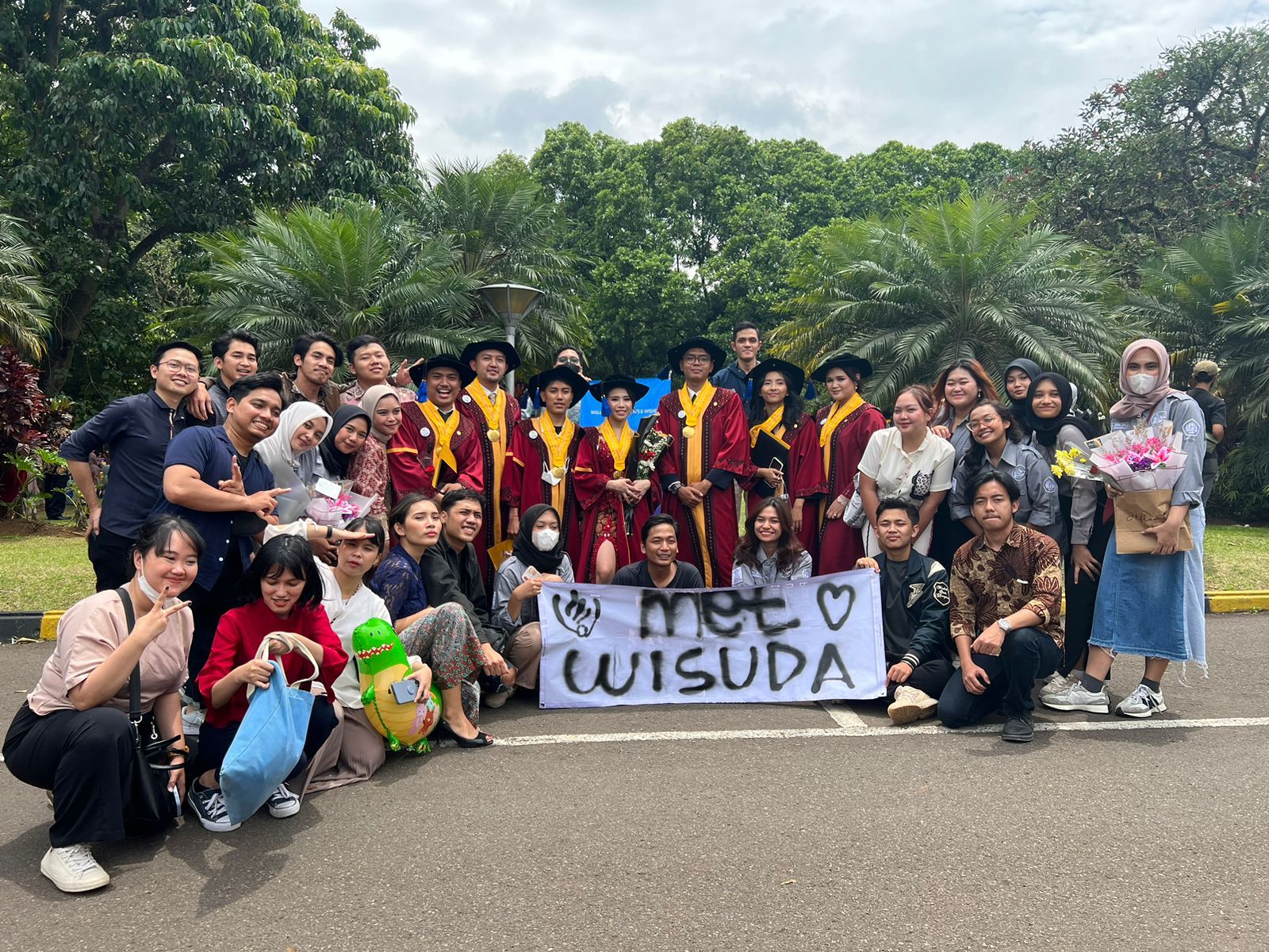 Mahasiswa & Alumni – ipol.fisip.unpad.ac.id
